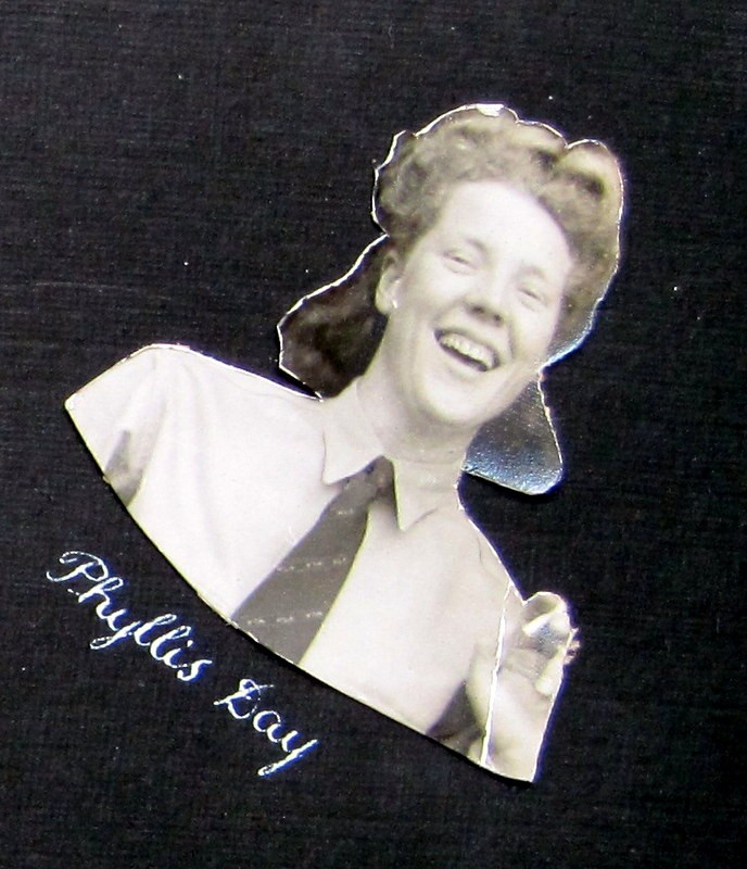 Land girls at Wickhamford Manor during the Second World War | The ...